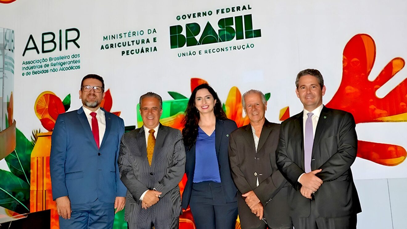 Ministerio da Agricultura e Pecuária (Mapa) lançou o primeiro Anuário ...